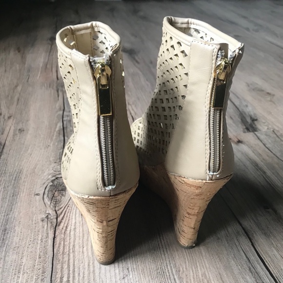 BAMBOO | Shoes | Bamboo Wedge Sandals | Poshmark
